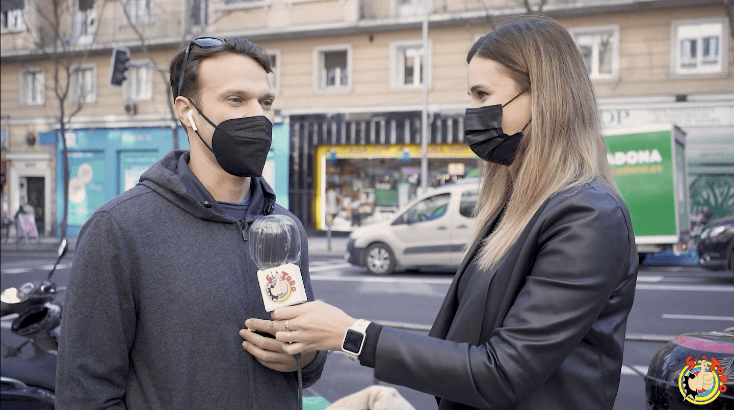 Presentadora | Raquel Arias